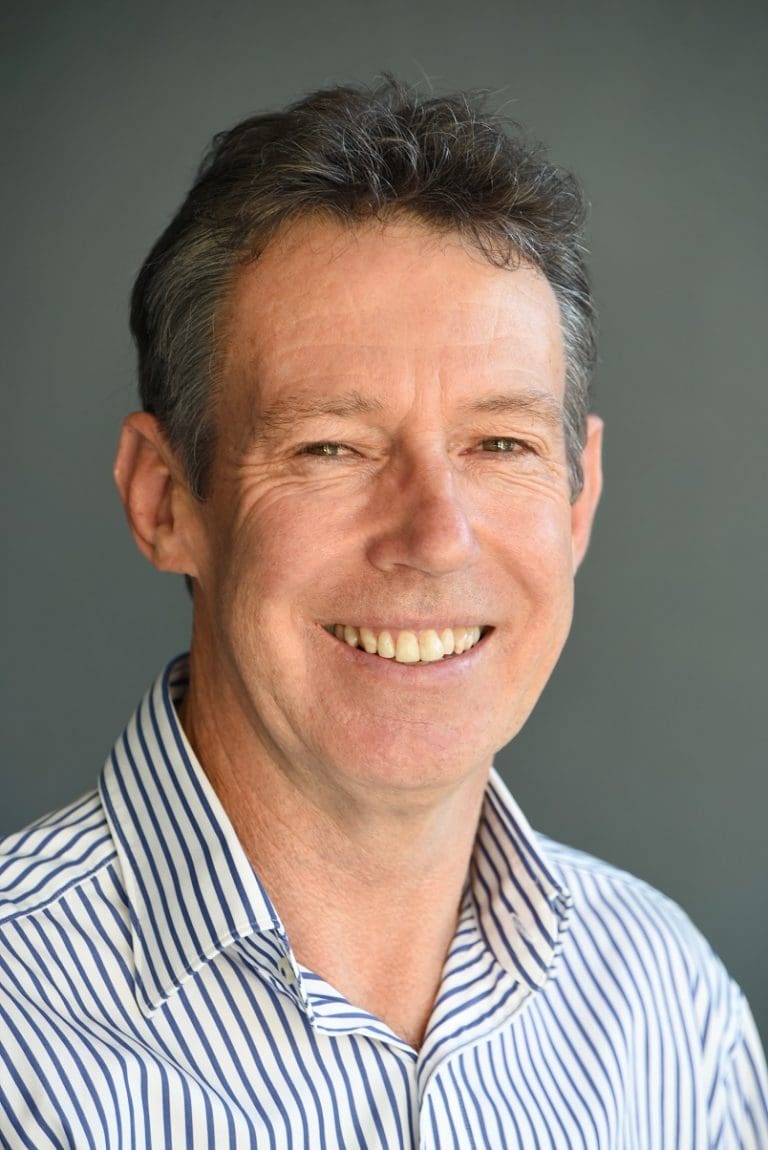 Barley weakens, corn grows as Australia remembers the fallen - Grain ...