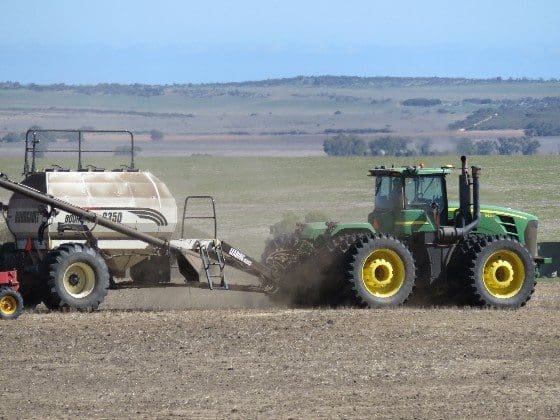 Macquarie's Viridis Ag buys first farm - Grain Central