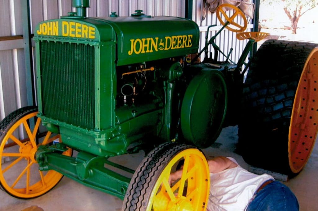 Legendary John Deere Model D tractor resurrected and running again ...