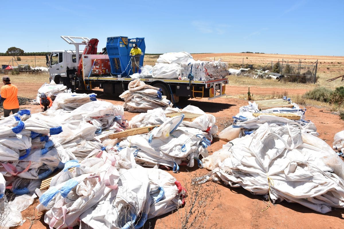 Export waste ban forces new approach to fertiliser bag disposal - Grain ...
