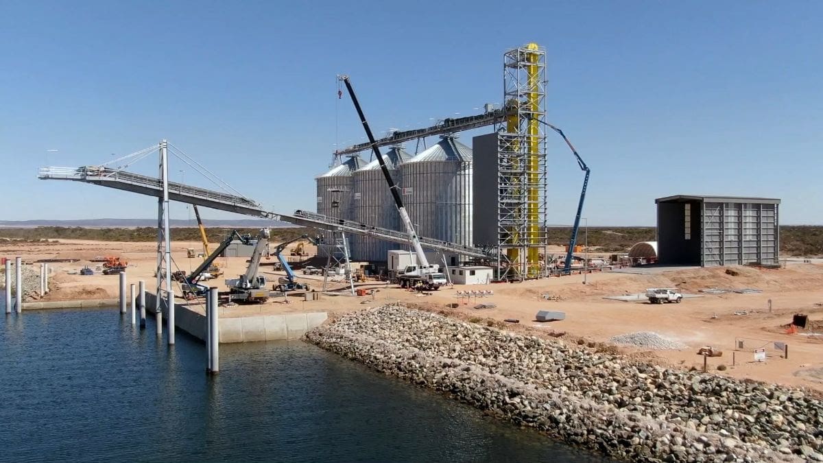 Lucky Eyre bound for T-Ports terminal as first-load day nears - Grain ...