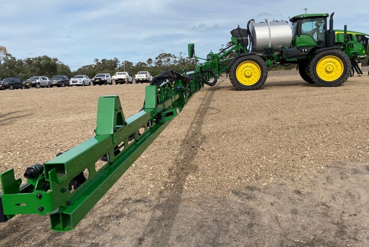 JD high-tech SP sprayer makes Australian debut - Grain Central