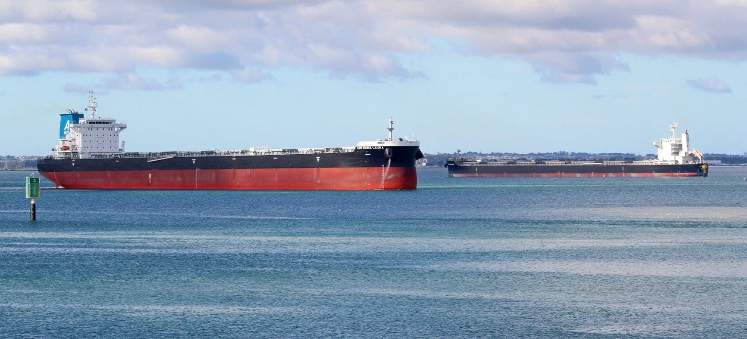 Canola exports hold steady over May at 444Kt - Grain Central