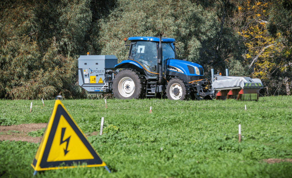 Positive start to WA electric weed control trials - Grain Central