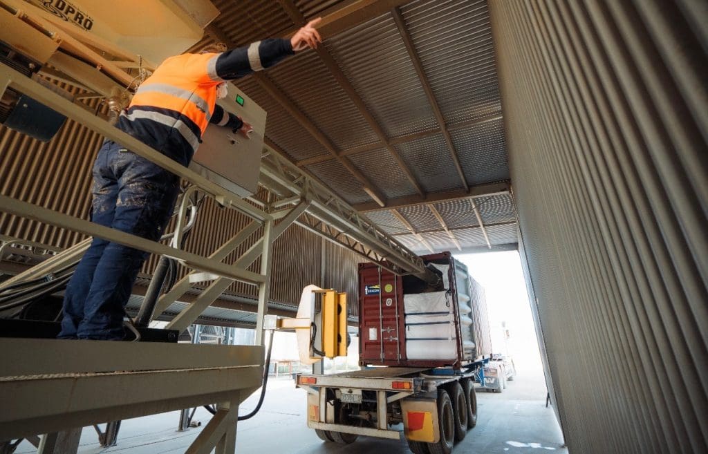 Grain lifts in Port of Melbourne export profile - Grain Central