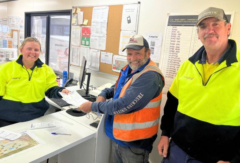 Oct barley exports surge on China buying - Grain Central