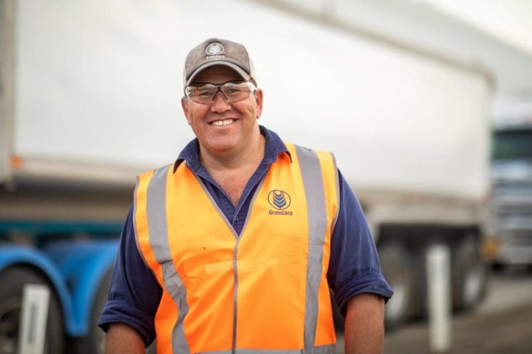 Qld squeeze seen pushing some chickpeas on to NSW rail - Grain Central