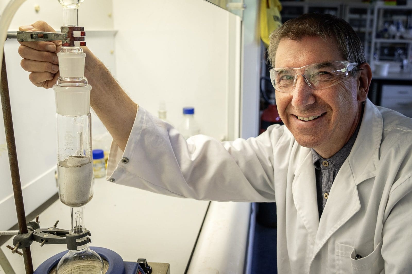 Murdoch University-led project delves into water repellent soils ...