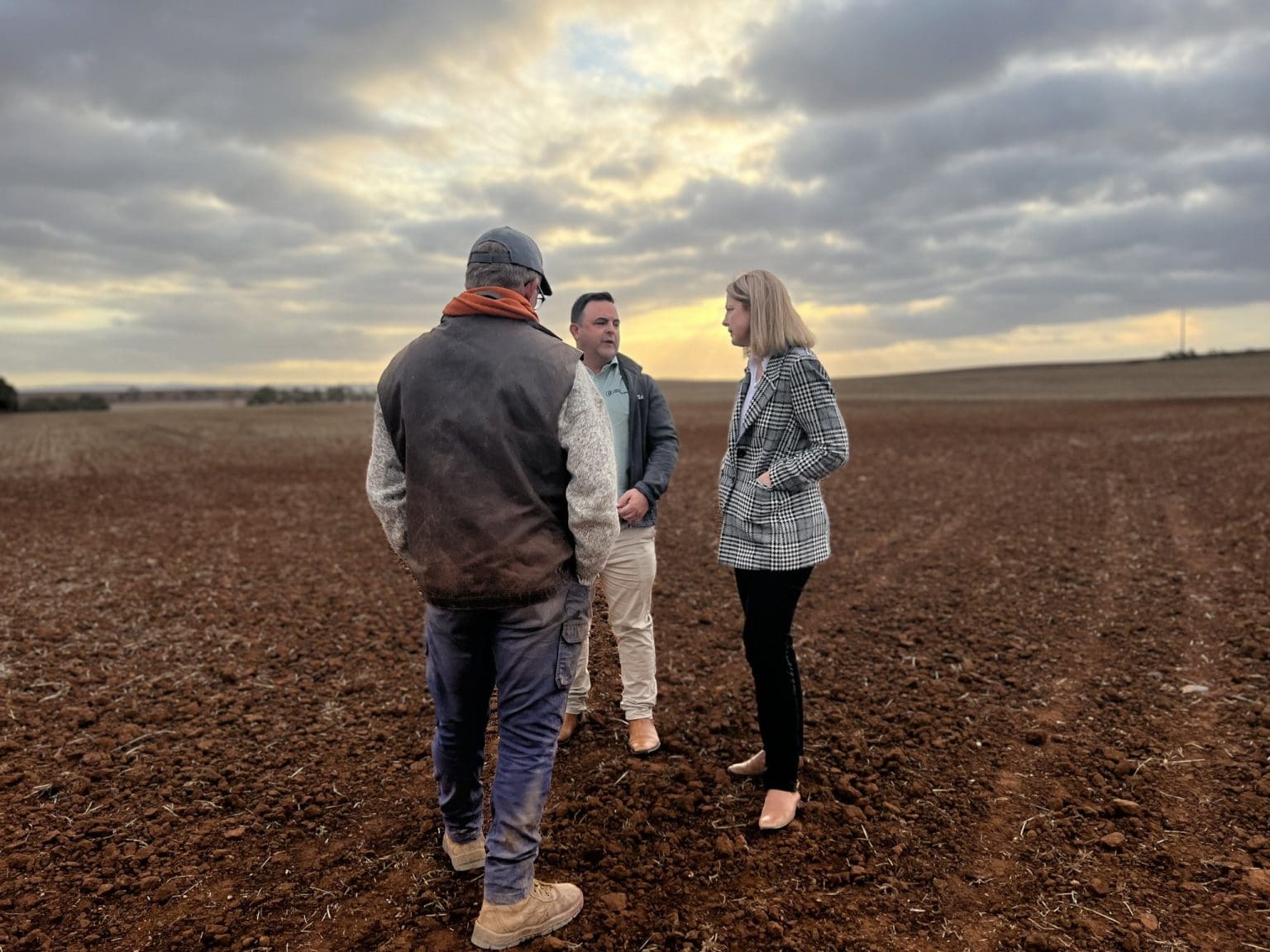Collins announces $36M in drought support on SA visit - Grain Central