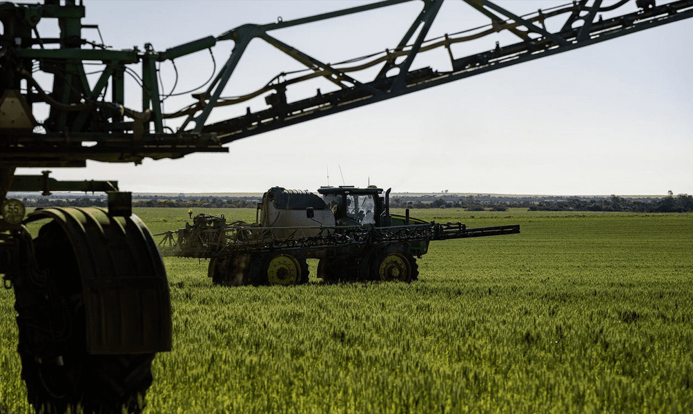 CQ holding lists, WA's Pine Crest Farms sells, Undarra Farms change ...