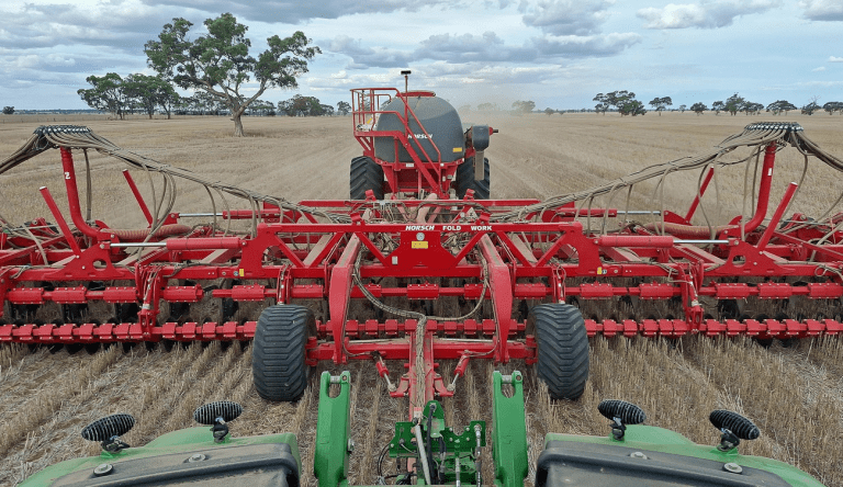 Feedgrain Focus: Split season pulls grain north - Grain Central